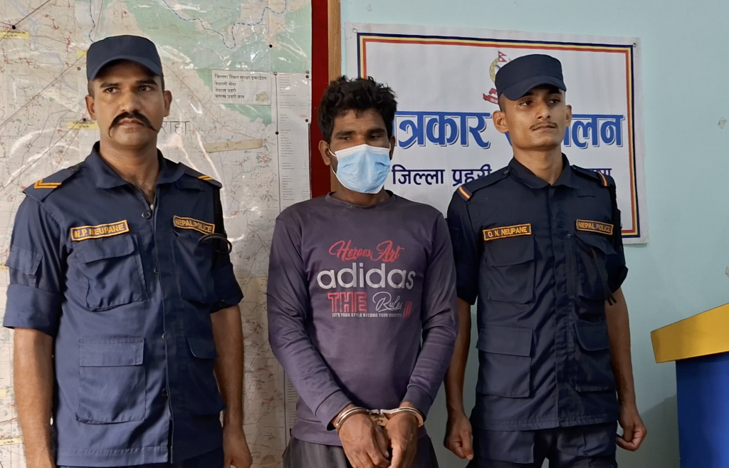 श्रीमतीको हत्या गरी फरार रहेका धनुषाका हरिराम दुई महिनापछि पक्राउ ...